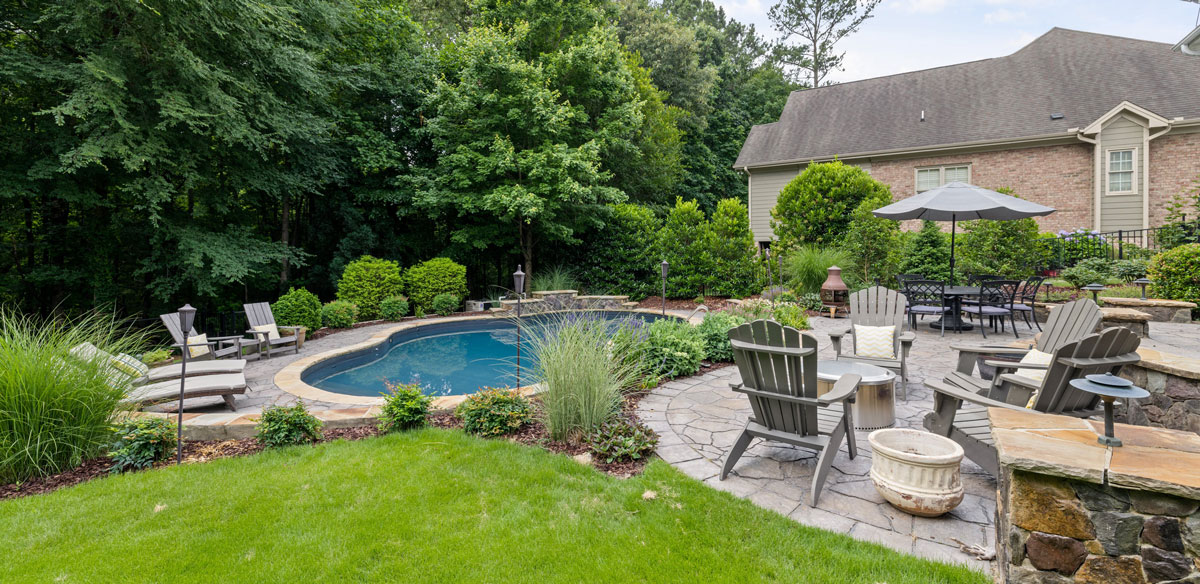 Spring Pool Landscaping Ideas: Enhance Your Outdoor Oasis | Backyard Masters